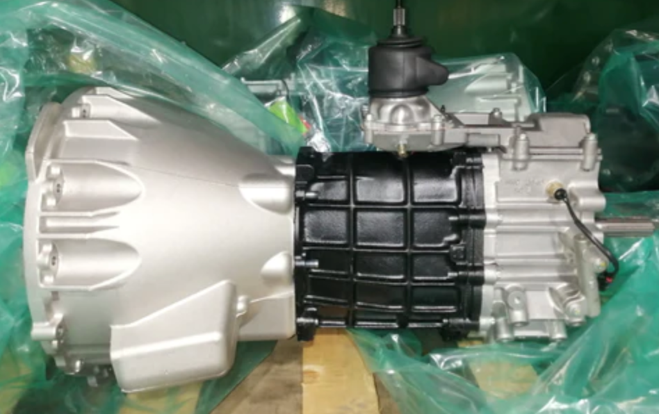Heavy Duty R380 Manual 5 Speed Transmission fits Defender with 3.5 V8 ...